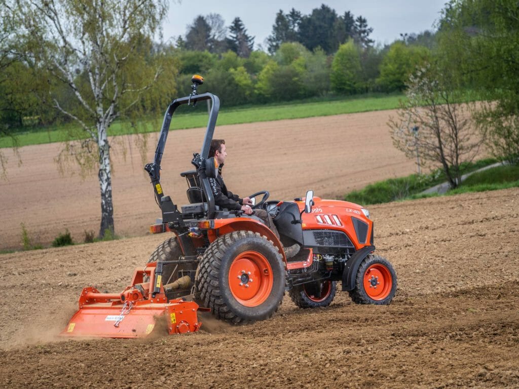Kubota LX Series Compact Tractors - Available from EG Coles